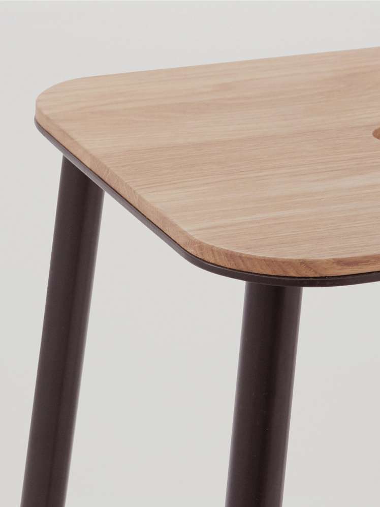 Frama — Adam Stool — Barstolar | Artilleriet