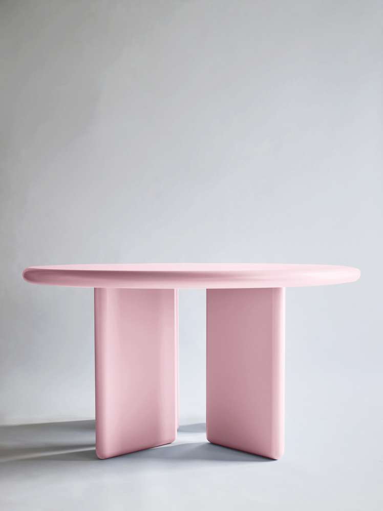 40411_fb14c04f03-chunky-round-table-oe140-pink-2-portrait.jpg