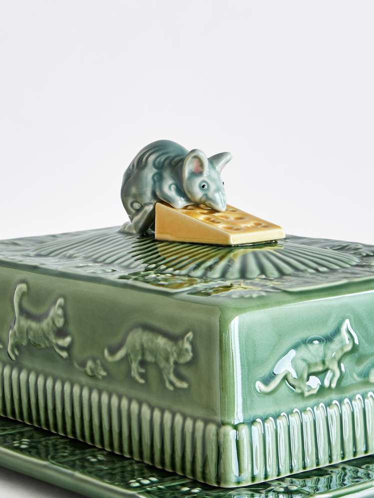 41107_125eff064c-cheese-tray-mouse-with-lid-2-portrait.jpg