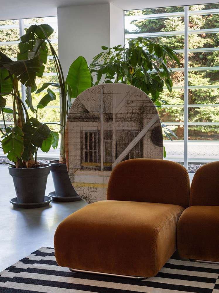 Tacchini — Victoria Sofa — Sofas | Artilleriet