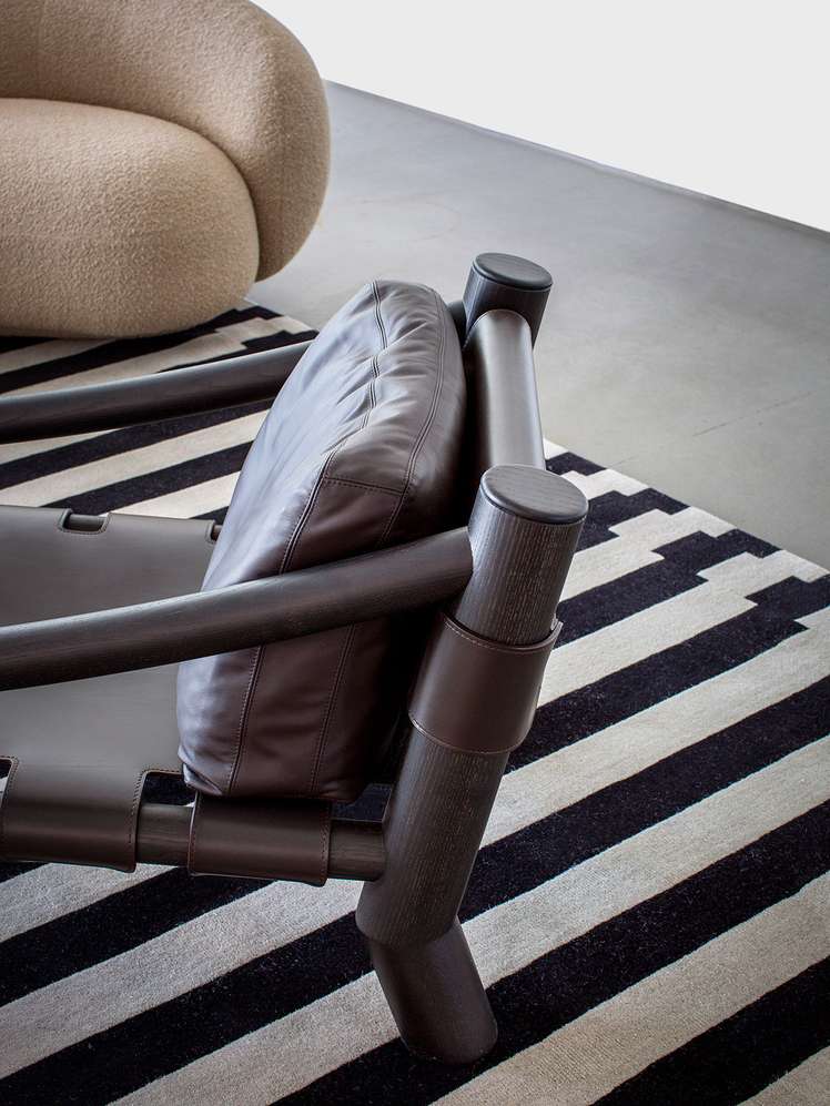 Tacchini — Elephant Armchair — Armchairs | Artilleriet