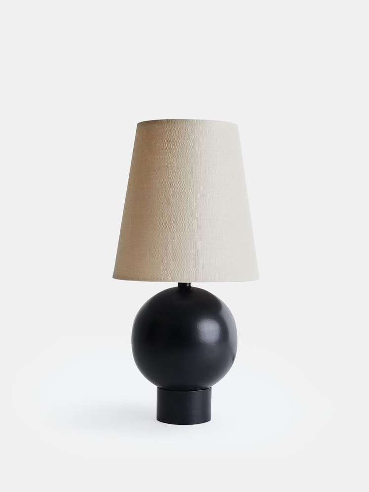 Table lamps – Exclusive and unique table lamps | Artilleriet