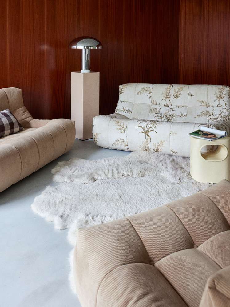 HKliving — Lazy Lounge Bench — Sofas | Artilleriet