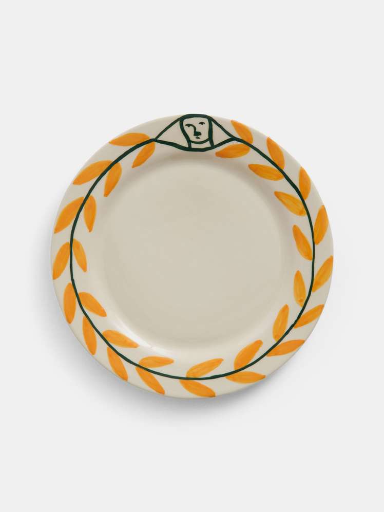 Hay — La Pittura Plate - Golden Leaf — Dinner plates | Artilleriet